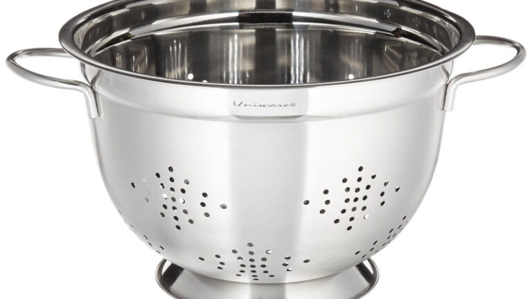 Say Goodbye to Lumps and Impurities: The Essential Strainer Guide